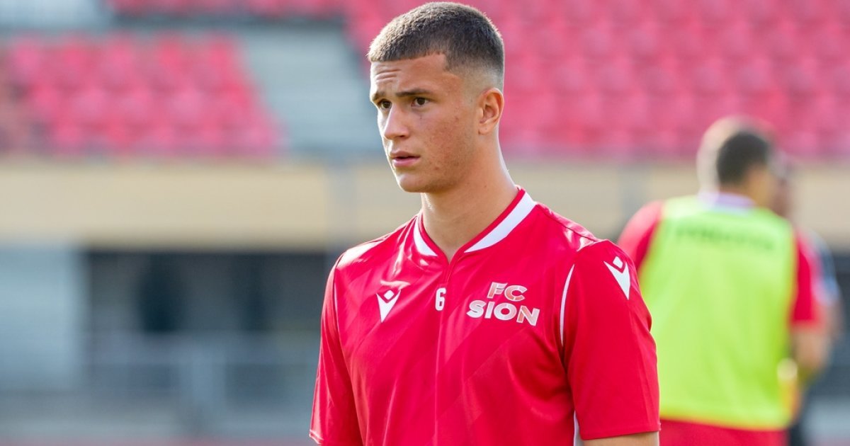 Dans l'ombre d'une défense intraitable, Gilles Richard attend | Rhône FM